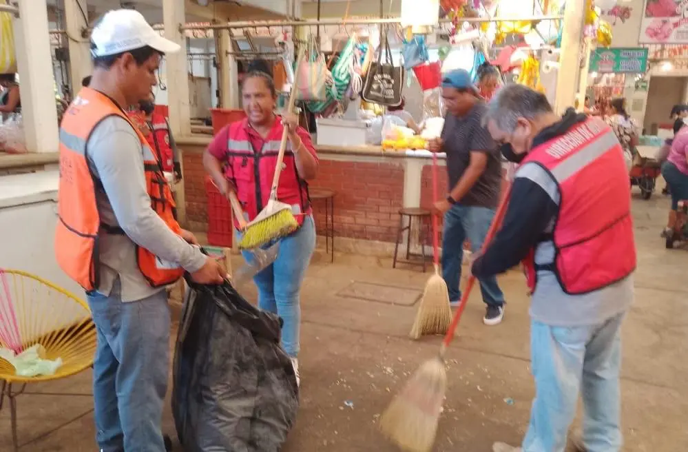 Recolecta Gobierno de Acapulco cientos de kilos de basura en mercados ...