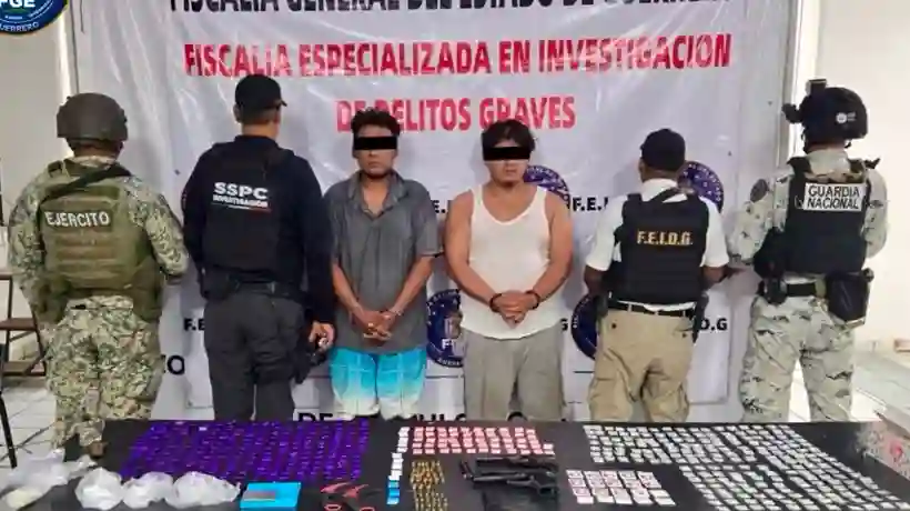 Capturan a dos en Acapulco con droga y armas - anews