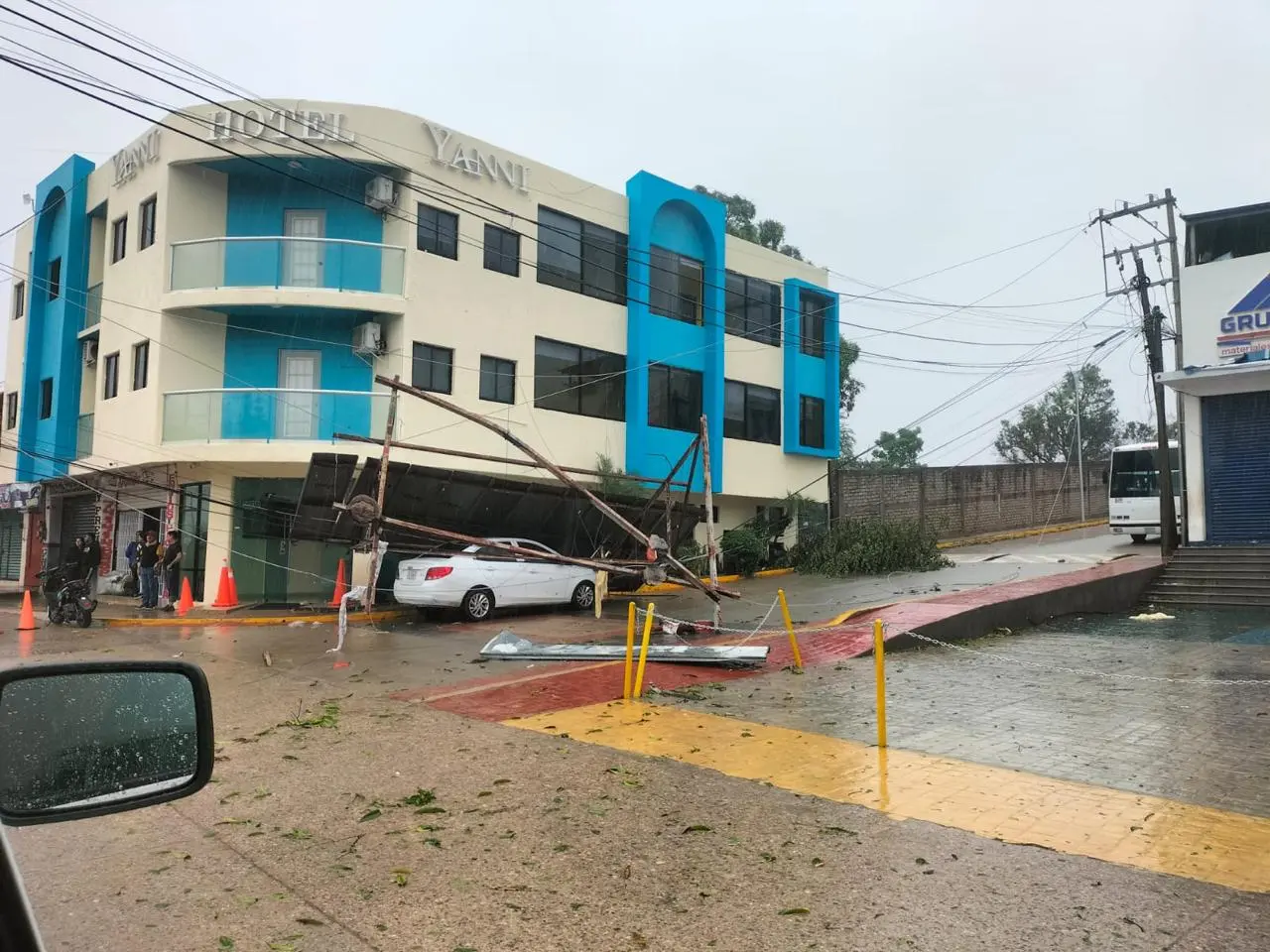 VIDEO: Así se vivió el impacto del huracán Erick en Ometepec - anews