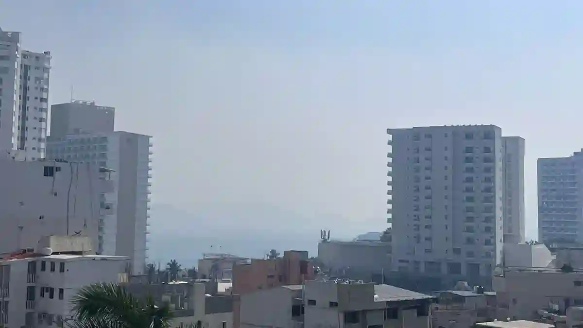 Bruma cubre Acapulco por condiciones atmosféricas: ¿qué es este ...