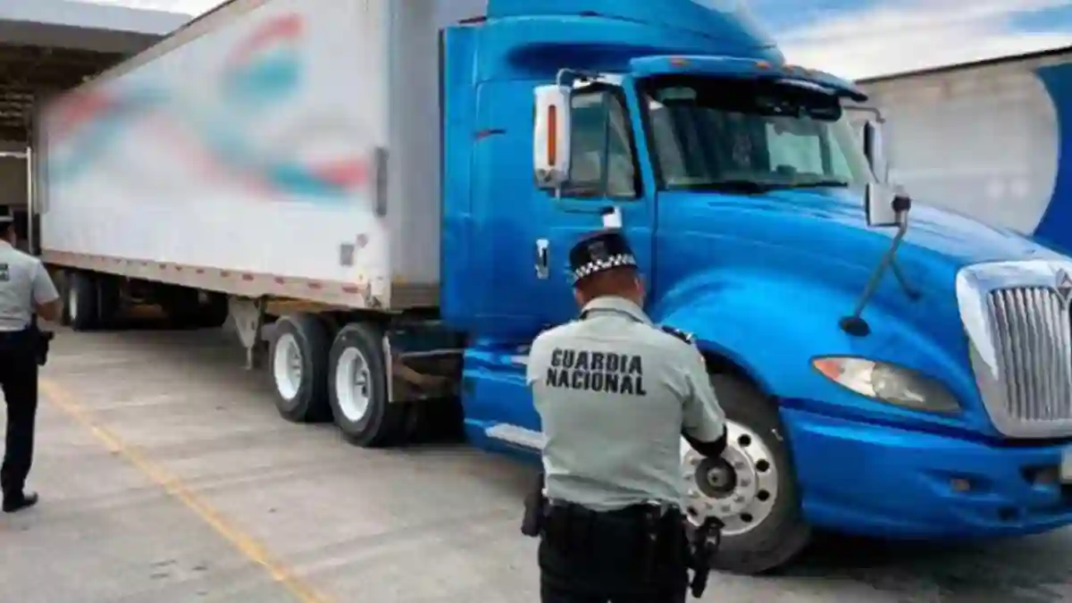 Ladrón que roba a ladrón; Roban (otra vez) tráiler con supuesto oro ...