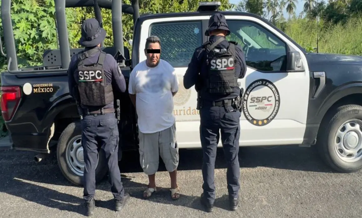 Detienen a transportista con arma y cocaína en Acapulco - anews